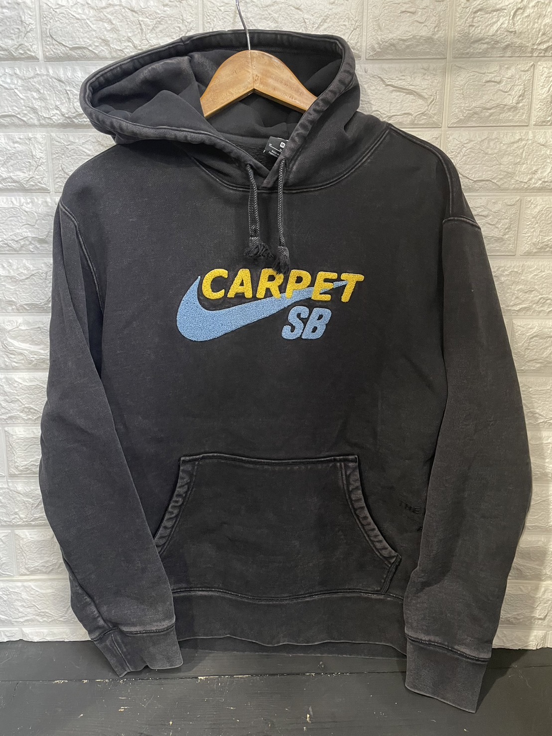 古着SNS更新しました！ CARPET COMPANY×NIKE SB 21SS HOODIE Size:M Price:¥12,800- | マンガ倉庫 太宰府店